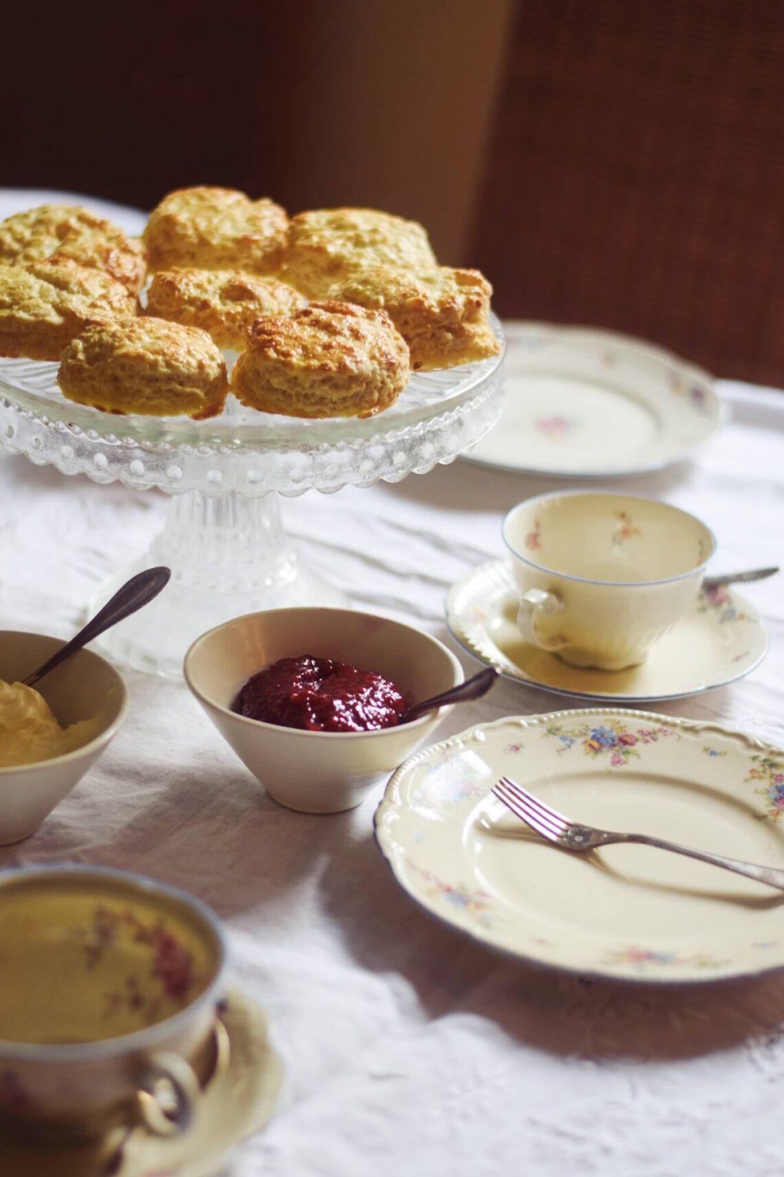 Very British: Tea Time Mit Scones